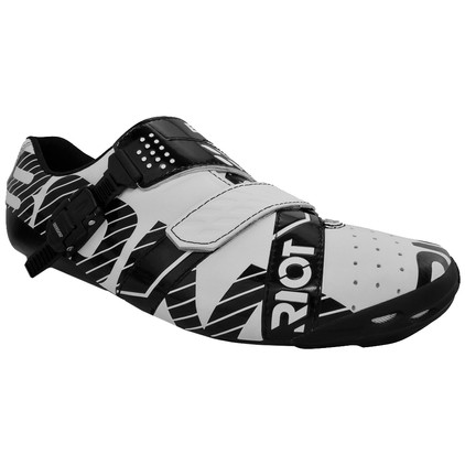 Bont Riot Buckle Road Cycling Shoes | Sigma Sports